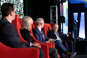 APTA President Discusses Future of Transit at Events